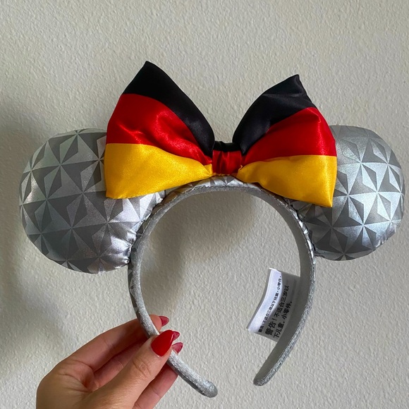 Disney | Accessories | Disney Parks Epcot Spaceship Earth Germany ...
